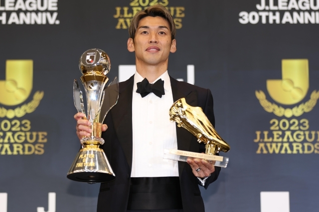 「結果を残している」城彰二が大迫勇也の日本代表復帰を切望！今季J1で得点王＆MVP「すごくプラスになると思う」 | サッカーダイジェストWeb